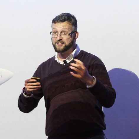 Toby Lewis | Technology Speaker | Evolve Agency